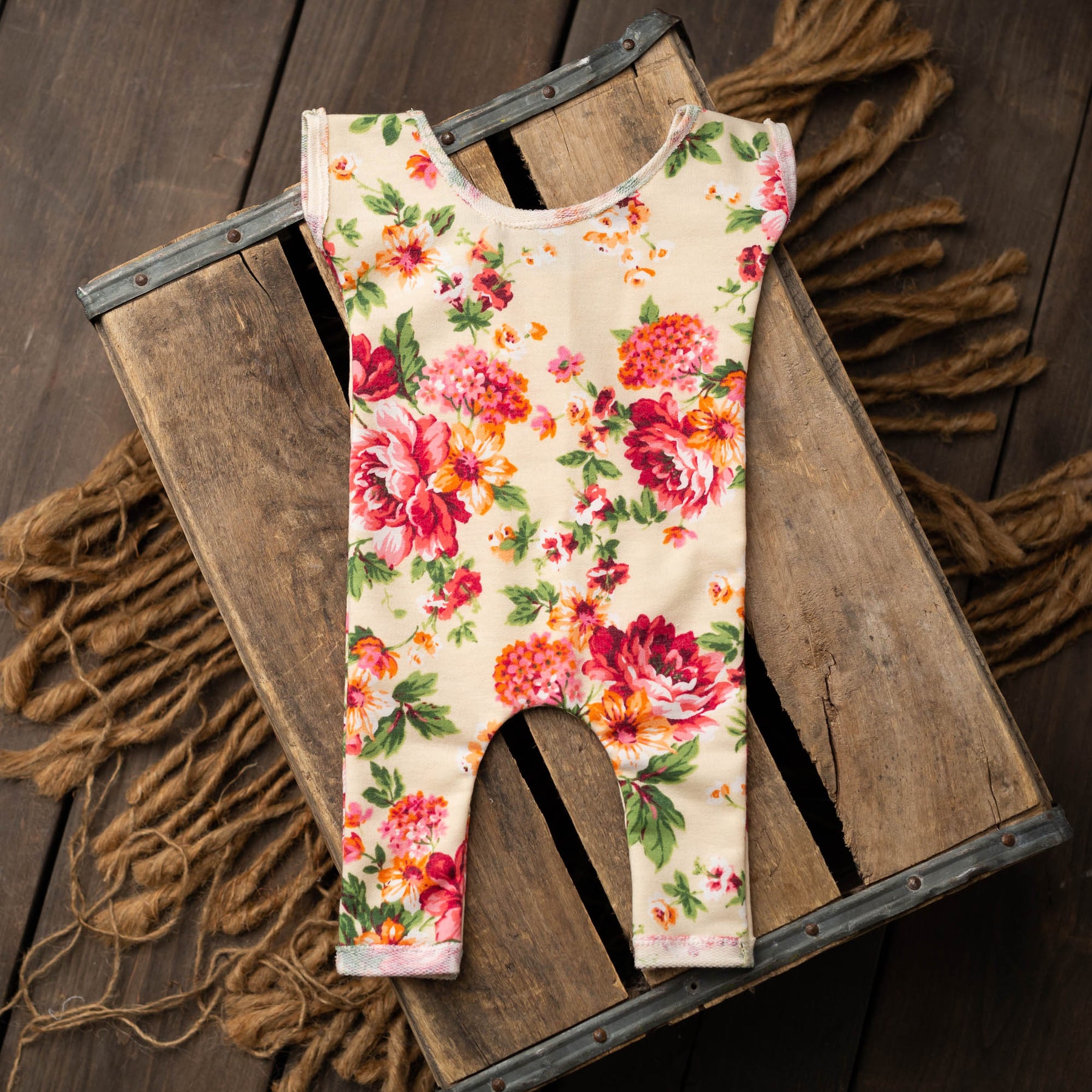 Newborn Outfits – Sweet Baby Photo Props